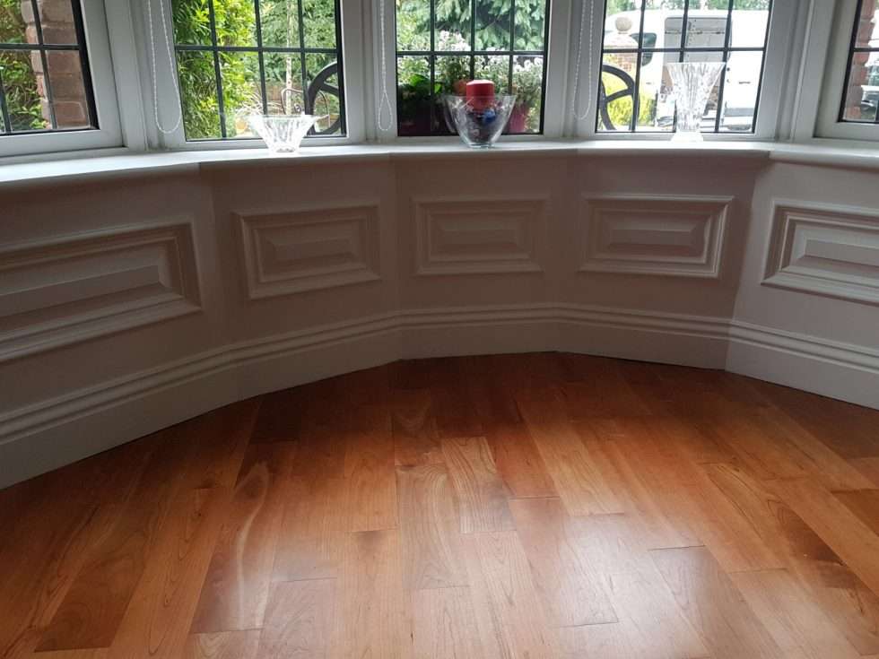G&G Bespoke Raised Wall Panelling VI - Grain & Groove